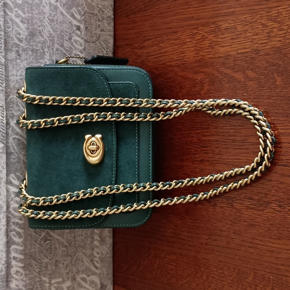 Coach | Bags | Coach Madison 6 Crossbody Green Leather Suede Bag B40 ...